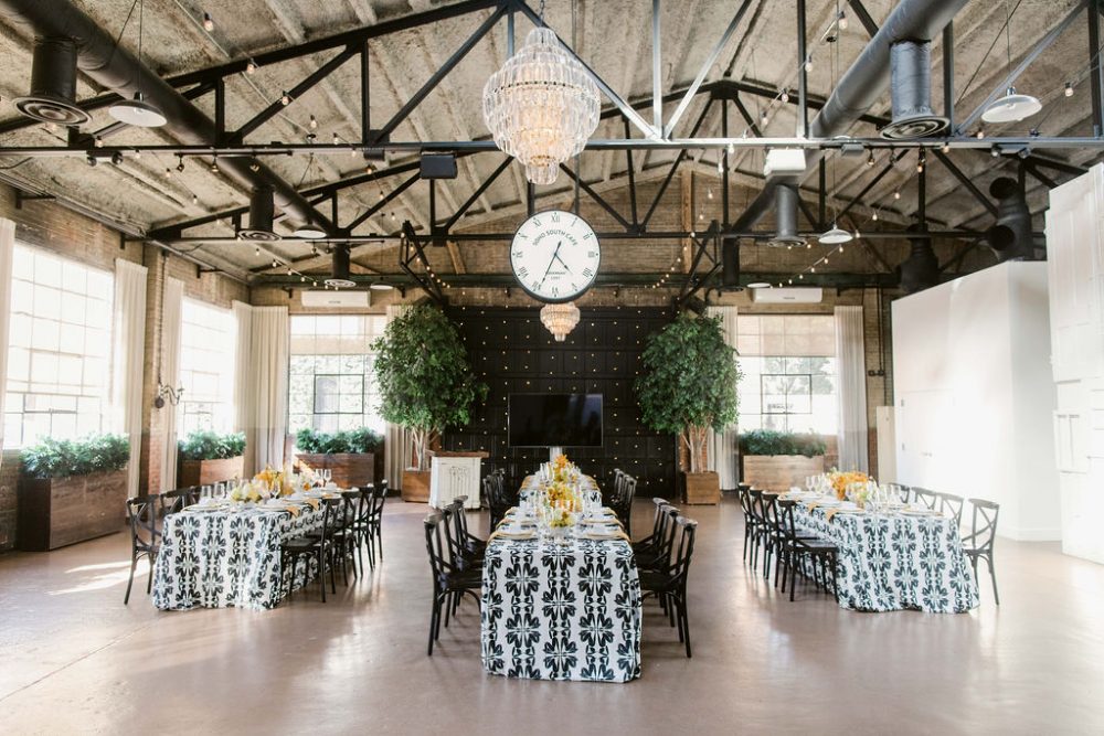 Using A Monochromatic Color Palette In Your Event Design | Gray Harper