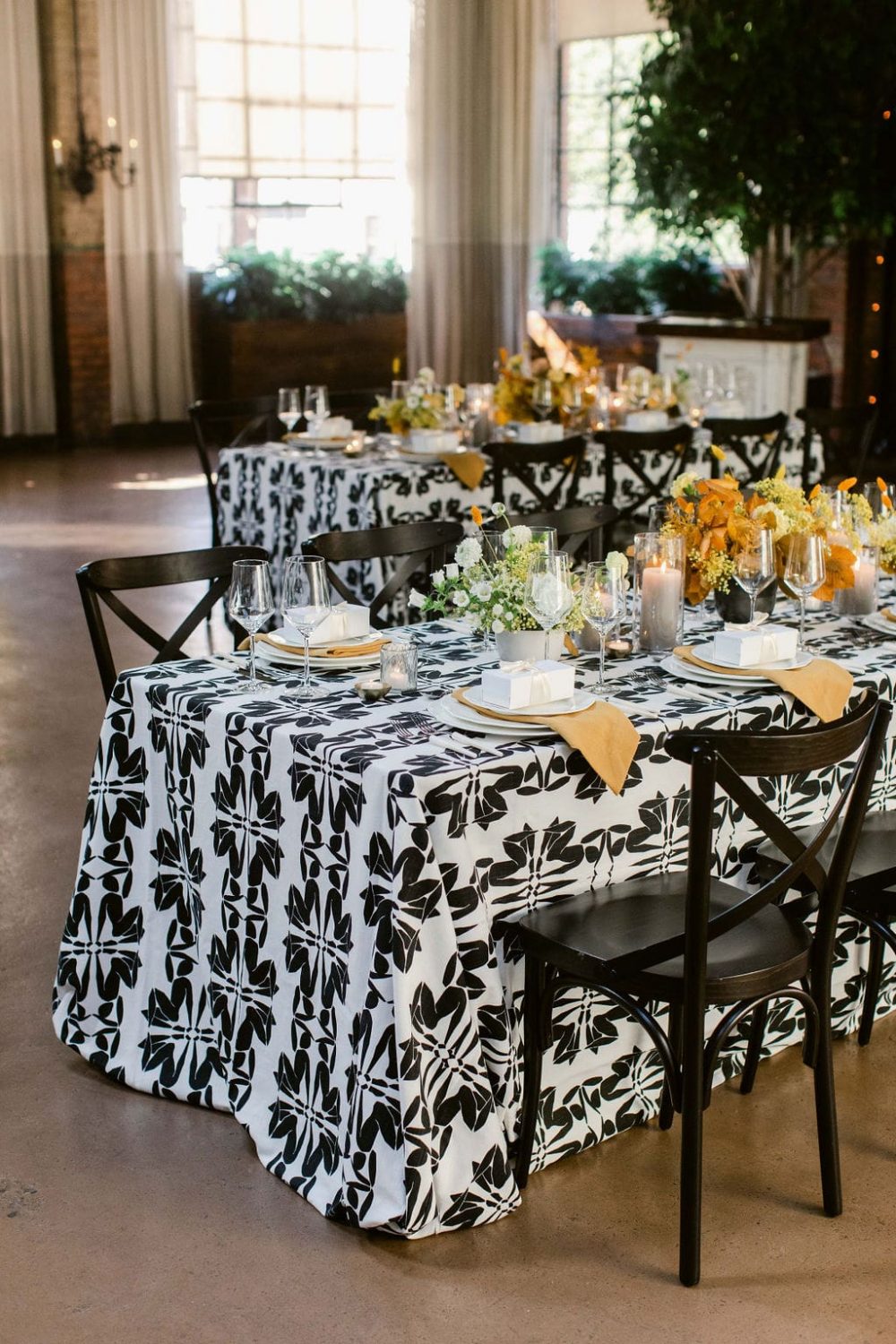 Using A Monochromatic Color Palette In Your Event Design | Gray Harper
